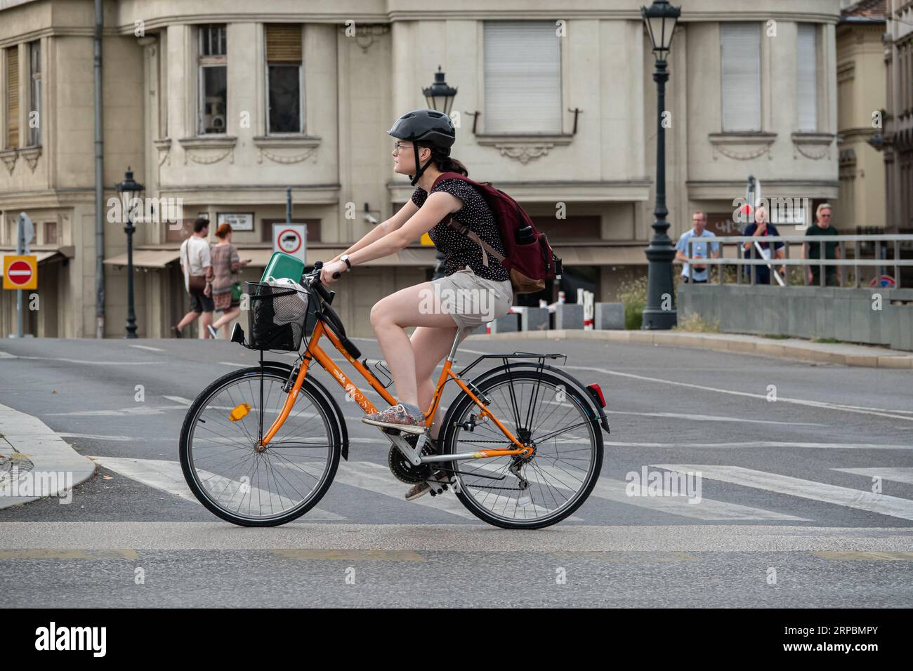 Electric scooters through the streets hi-res stock photography and images - Alamy