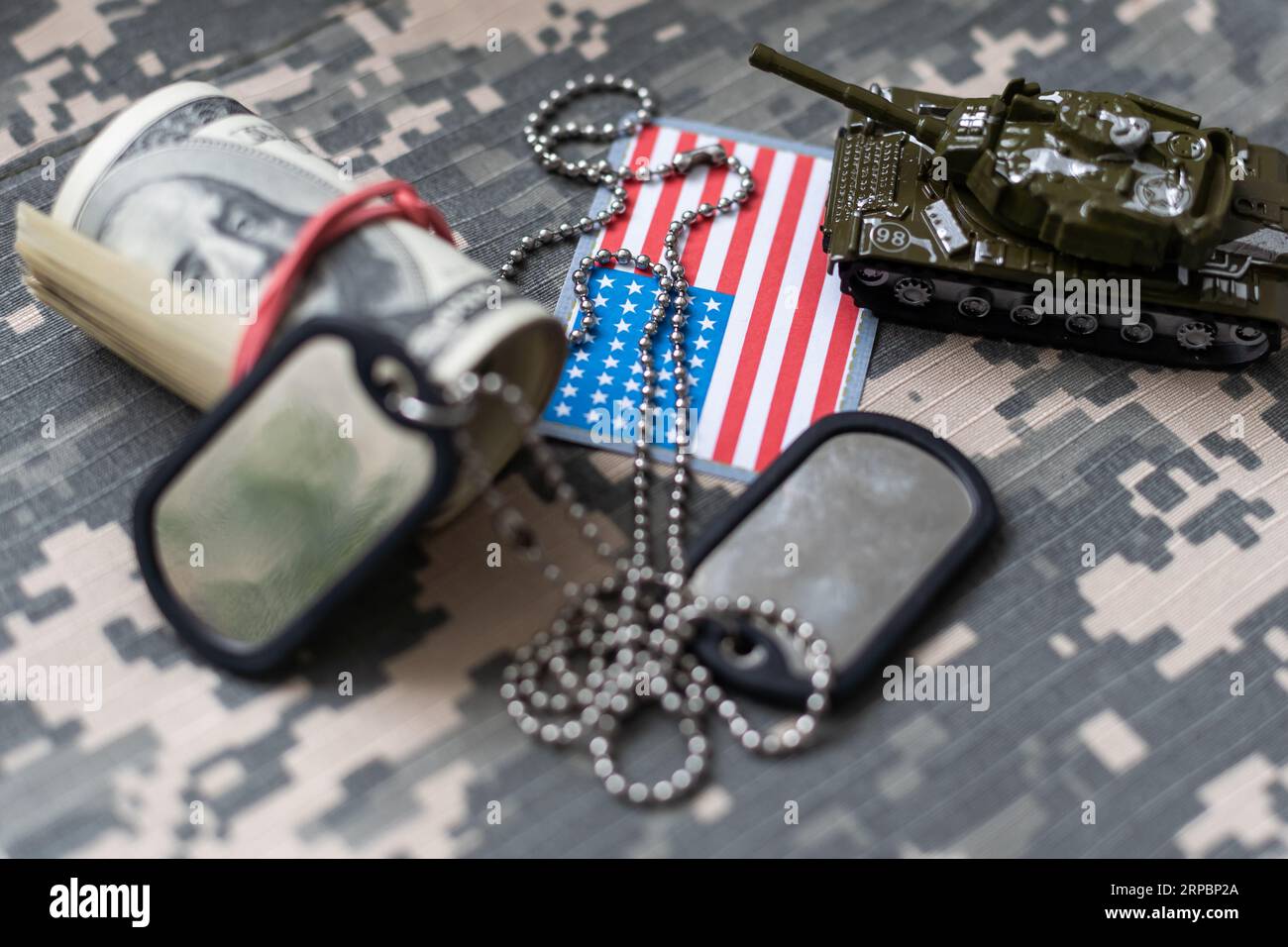 Us army green service uniform hi-res stock photography and images - Alamy
