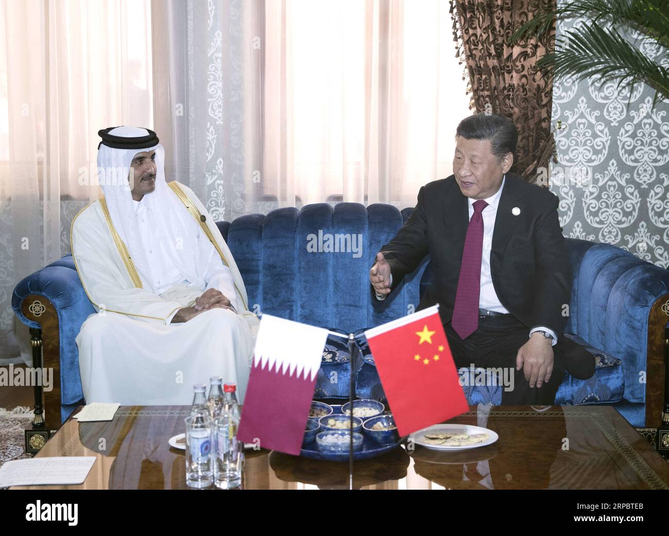 Jinping qatari hi-res stock photography and images - Alamy