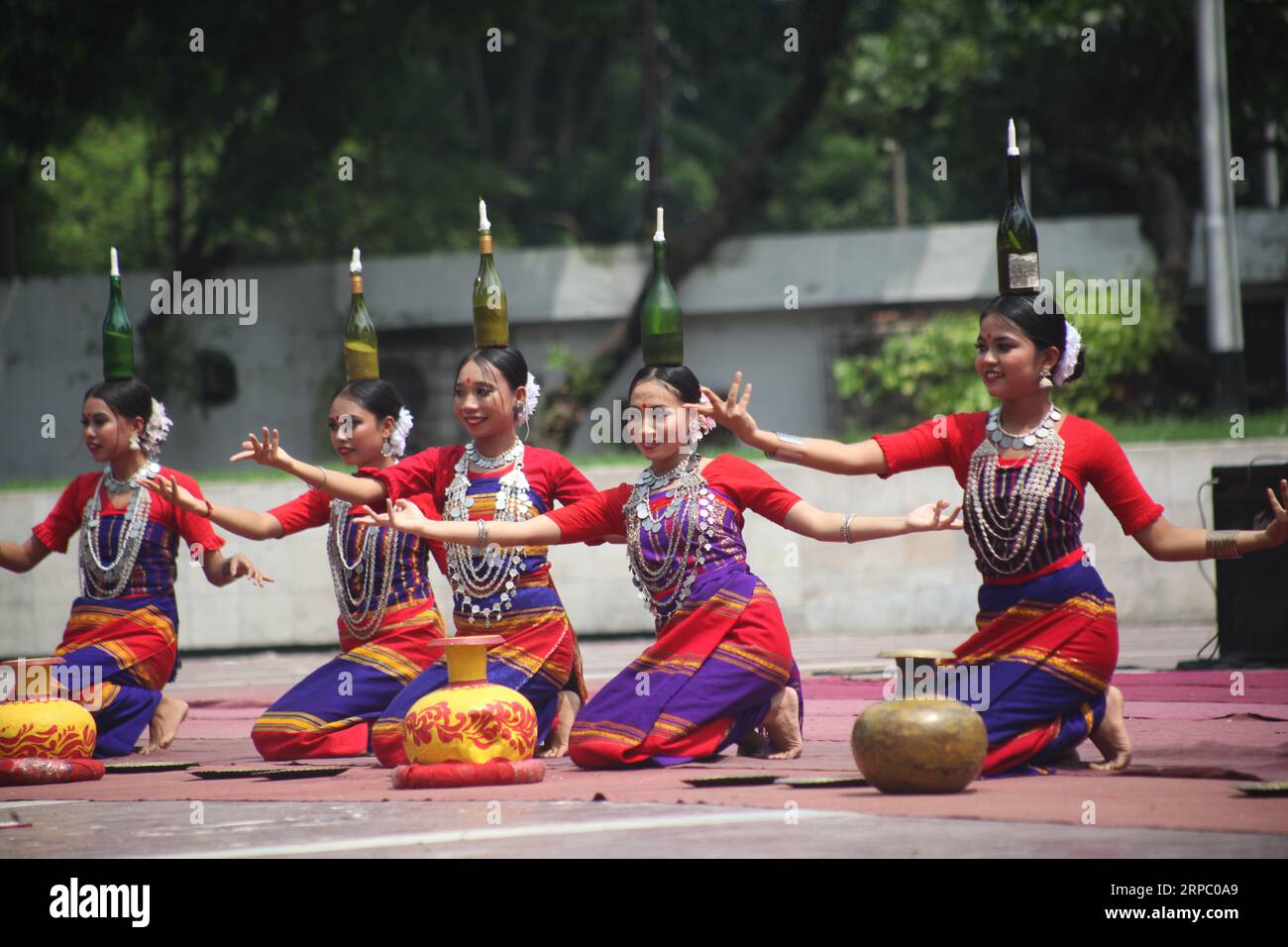 Dhaka Bangladesh 09,August 2023. Tribal performers wearing traditional ...