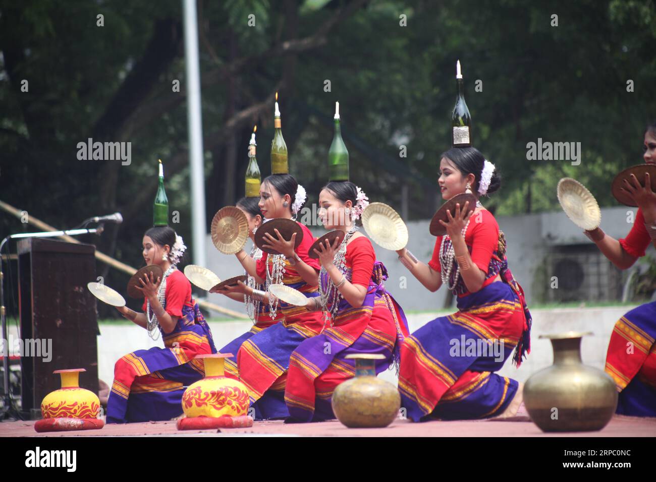 Dhaka Bangladesh 09,August 2023. Tribal performers wearing traditional ...