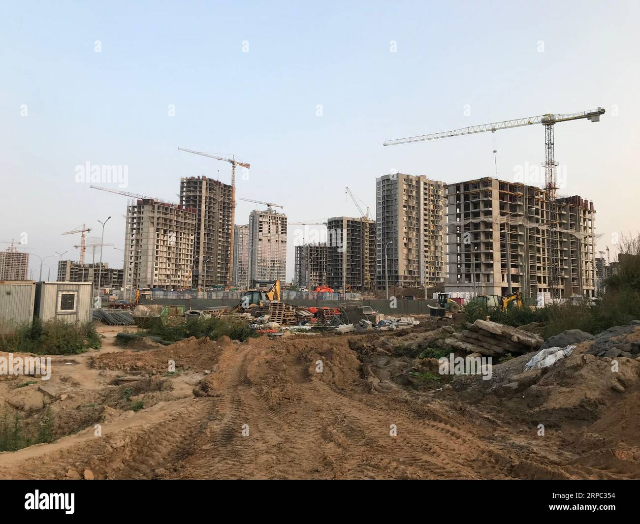 Crane carrying concrete blocks hi-res stock photography and images - Alamy