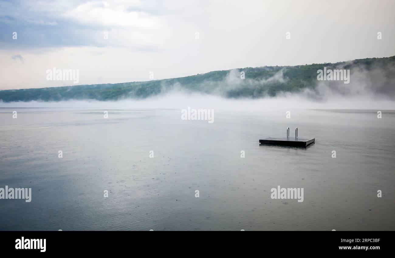 Lake swim raft hi-res stock photography and images - Alamy