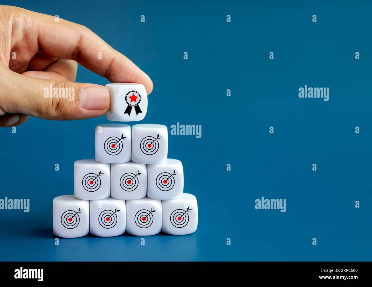 Victory, business goal and success, winner concepts. Award icon on ...