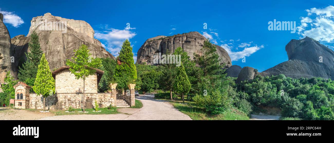 Rock formation in Meteora, Greece Stock Photo - Alamy