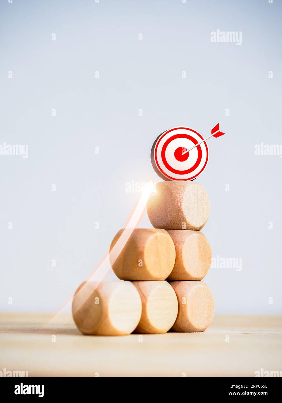 Infographic table arrow growth hi-res stock photography and images - Alamy