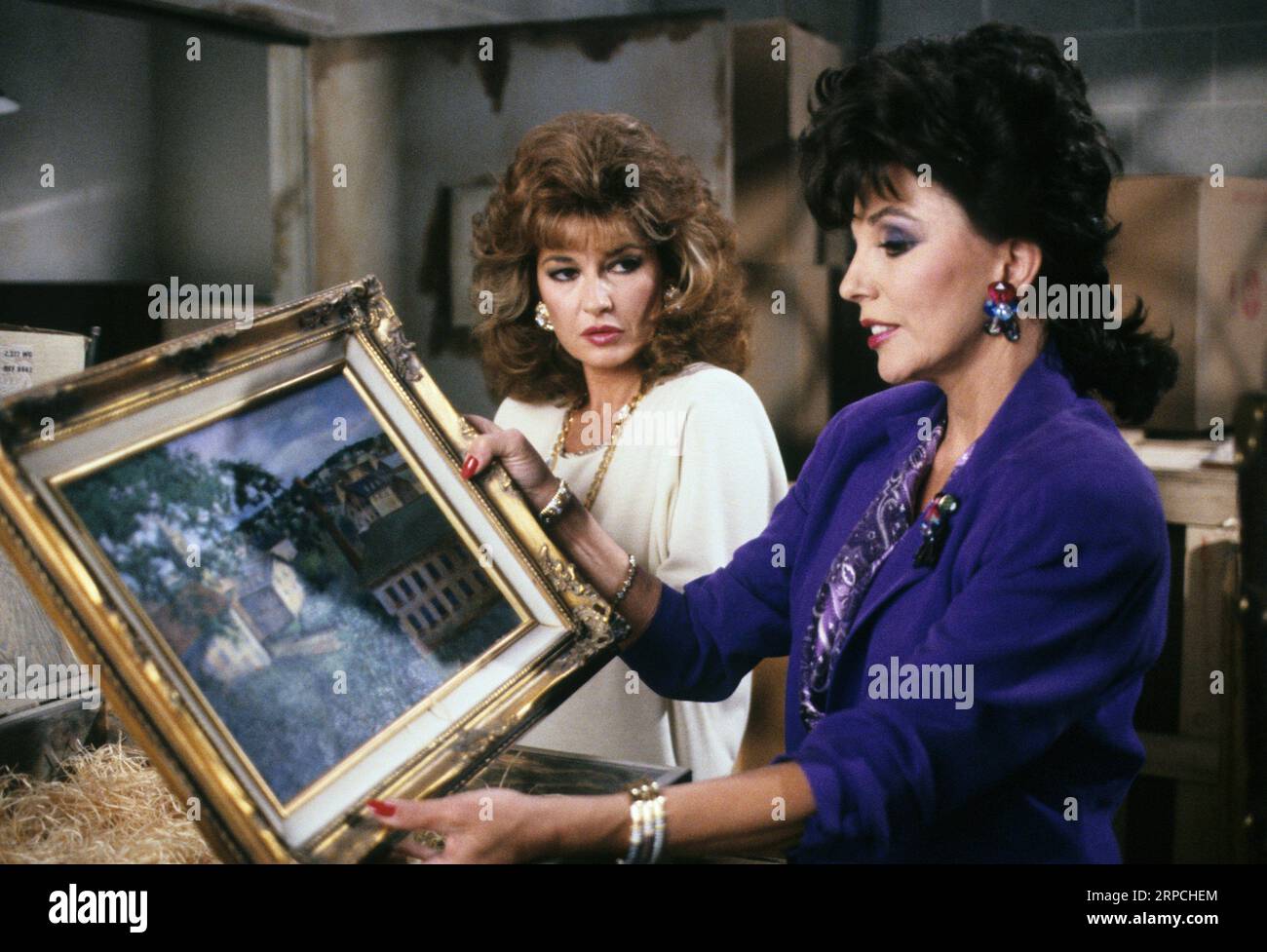 DYNASTY TV Series Joan Collins Linda Evans Stock Photo - Alamy