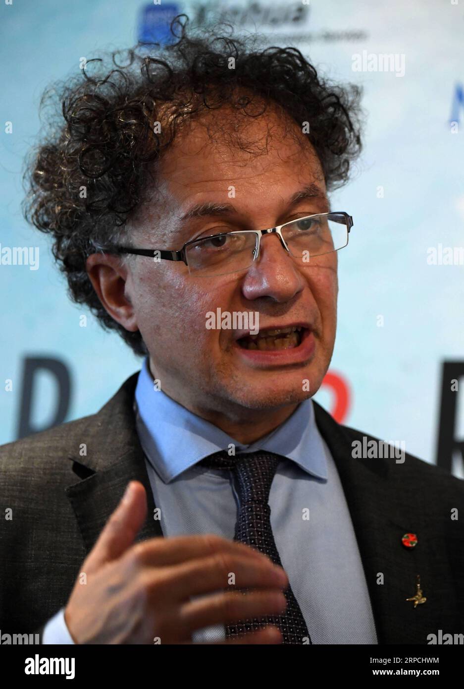 New silk roads hi-res stock photography and images - Alamy