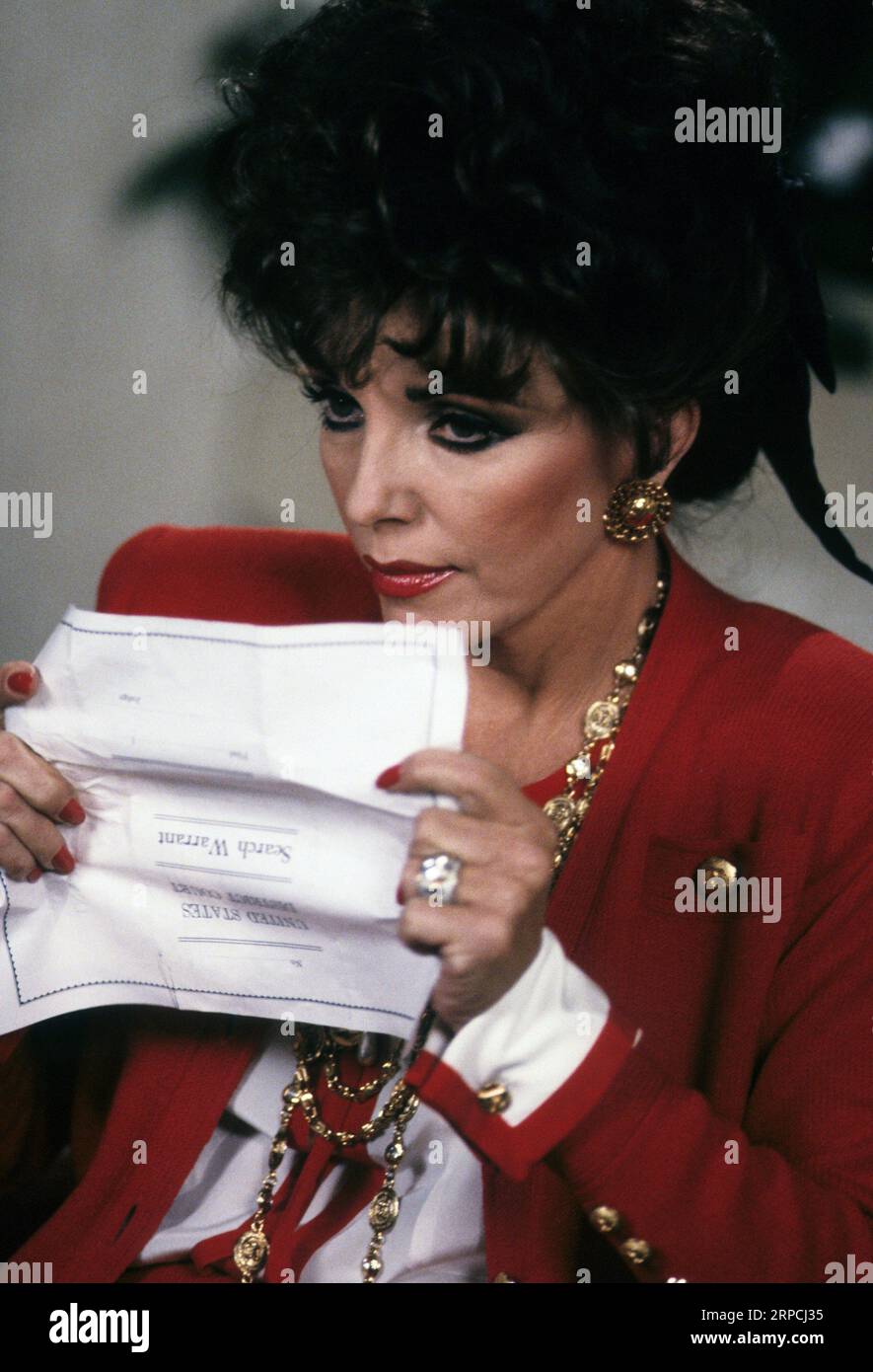 DYNASTY TV Series Joan Collins Linda Evans Stock Photo - Alamy