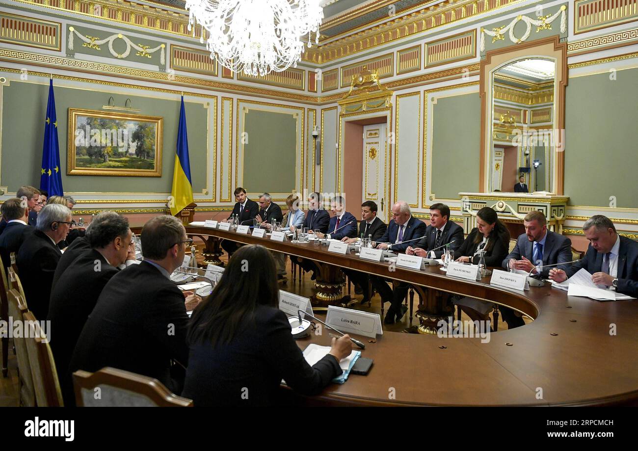 Zelensky oficial hi-res stock photography and images - Alamy