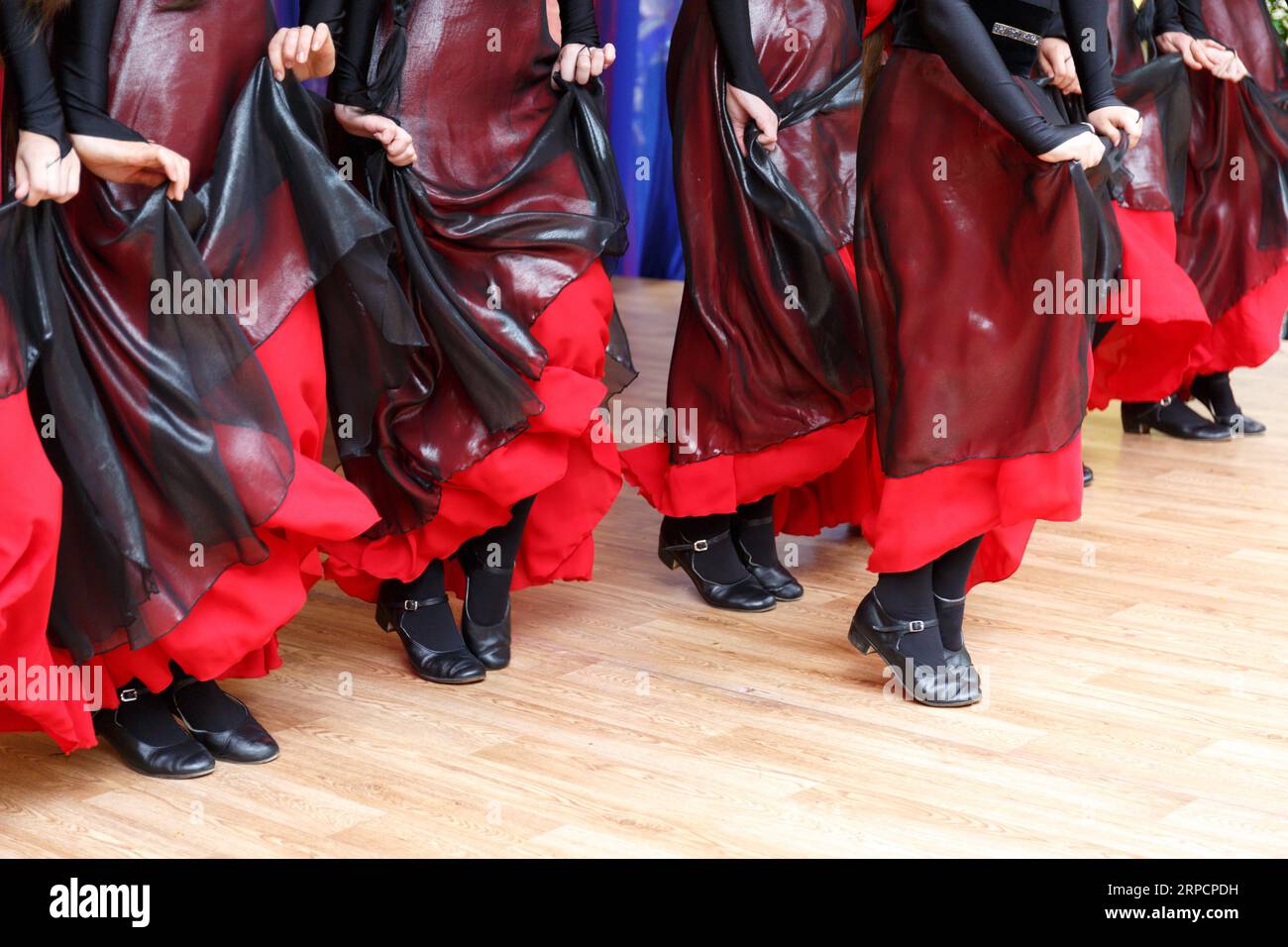 Female hands in row hi-res stock photography and images - Alamy