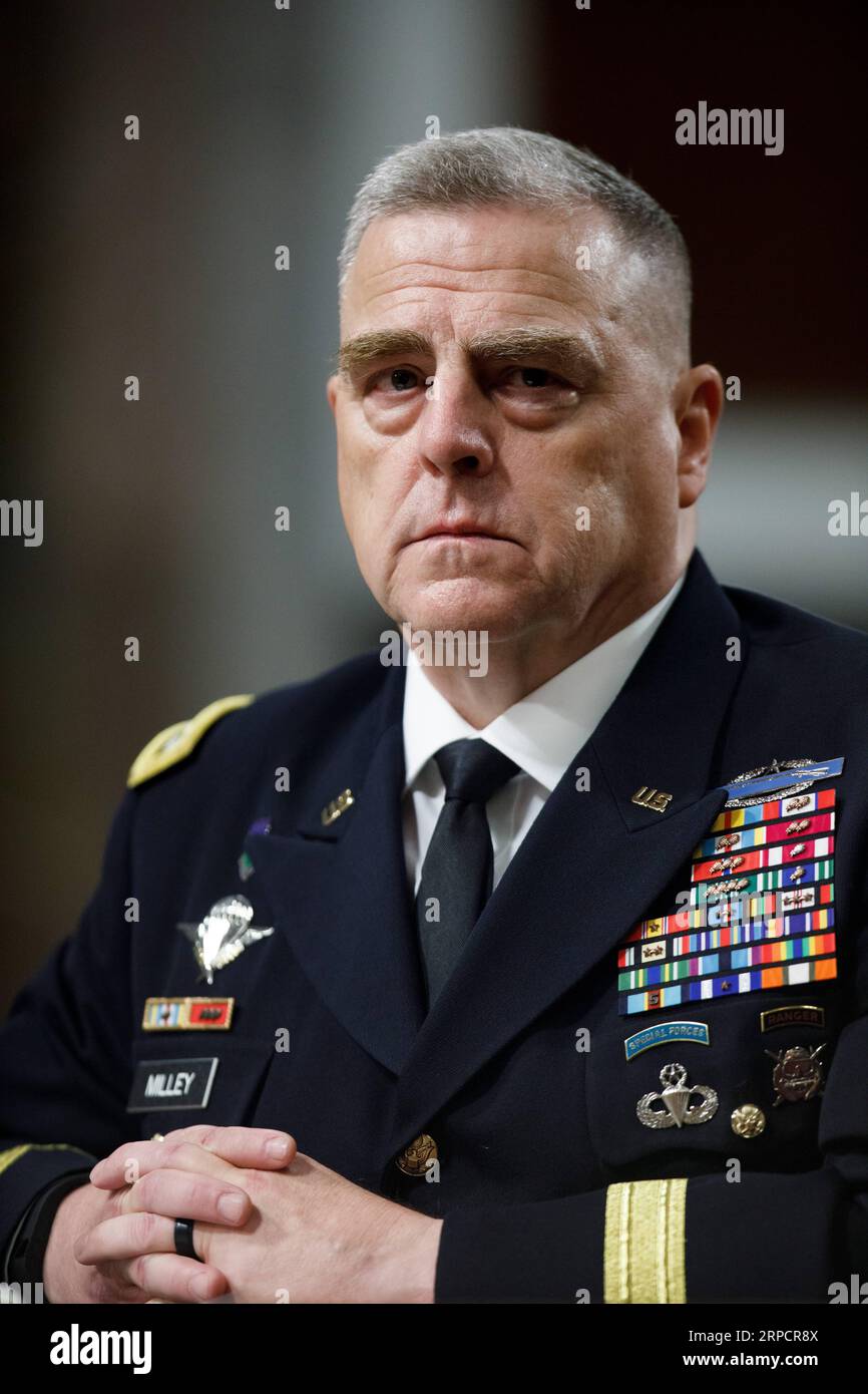 Mark milley hi-res stock photography and images - Alamy