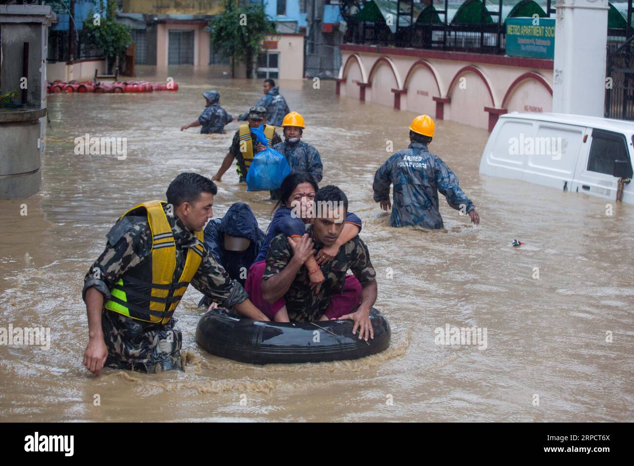 Nepal kathmandu flod rescue hi-res stock photography and images - Alamy