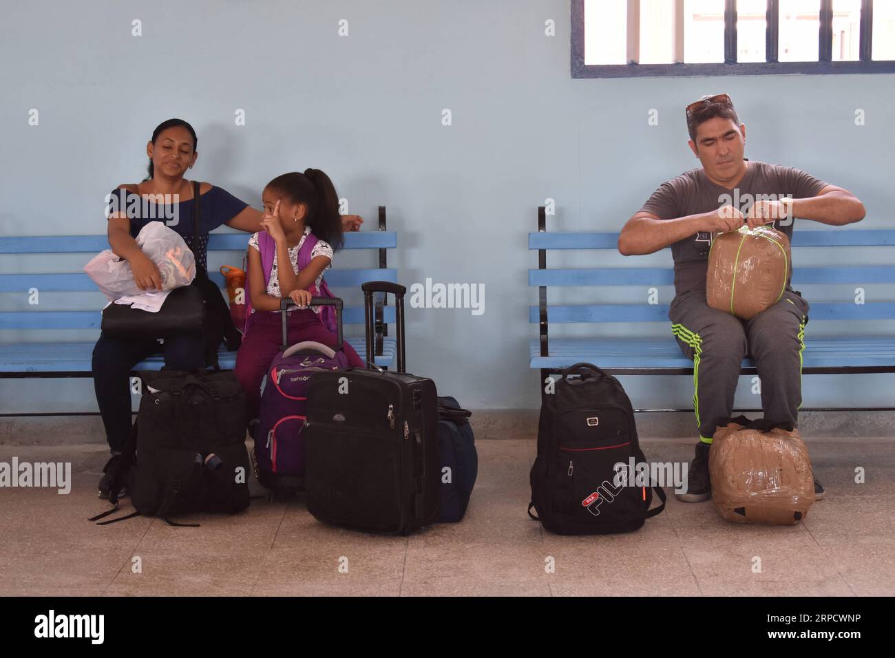 Cuban railway hi-res stock photography and images - Alamy