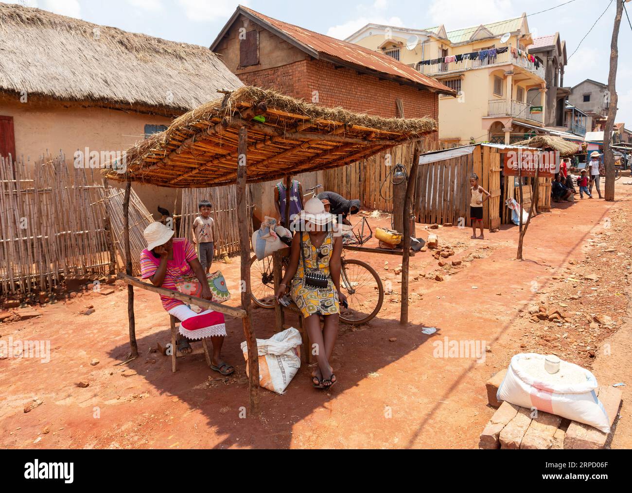 Mandoto, Madagascar - November 9th, 2022: Crowded street market in ...
