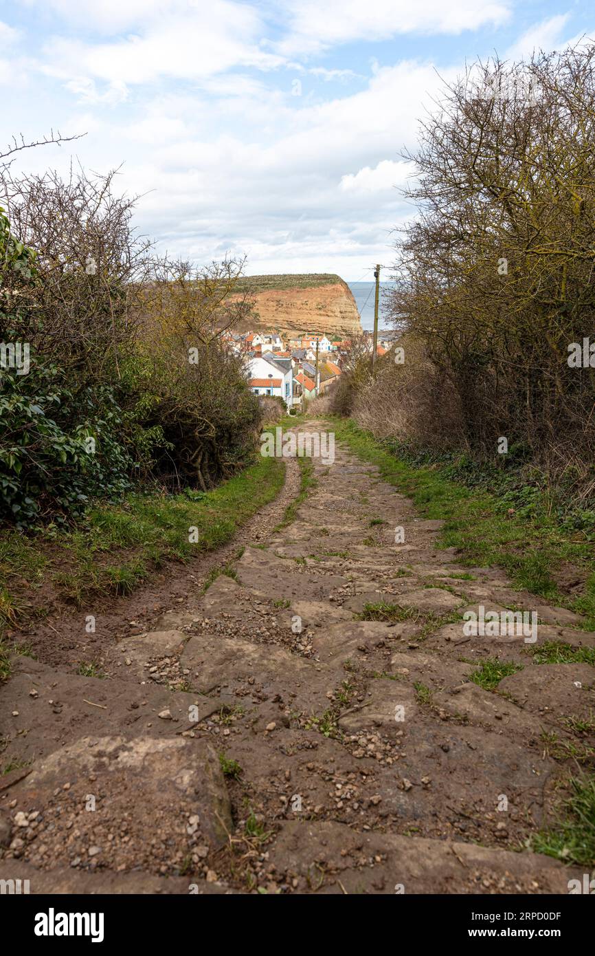Staithes, North Yorkshire Village, Yorkshire, UK, England, Staithes ...