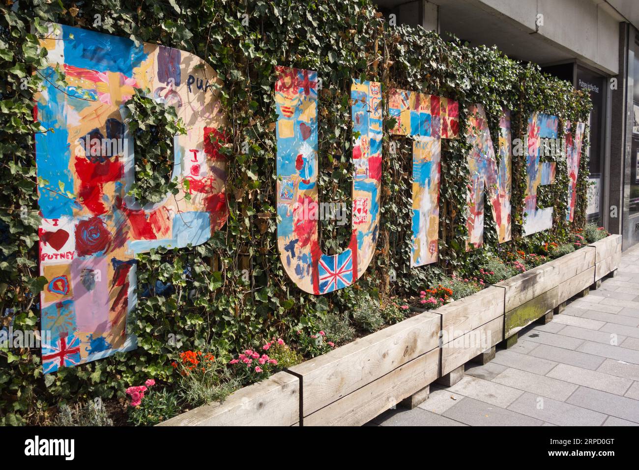Primary school Putney signage artwork in Putney, SW London, England, U ...