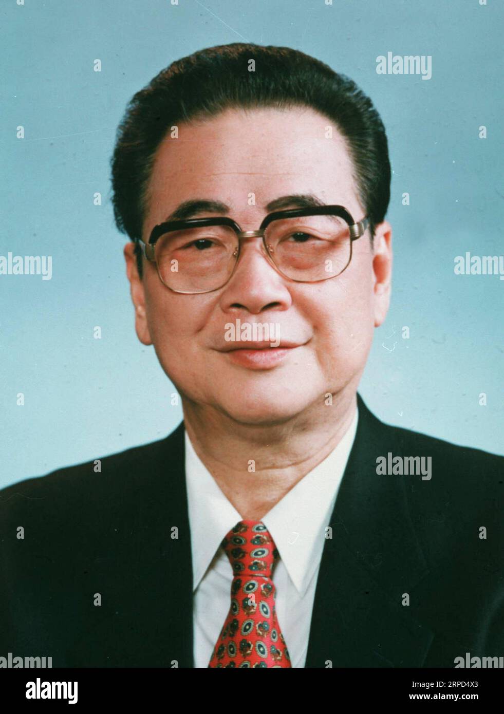 Peng pasing hi-res stock photography and images - Alamy