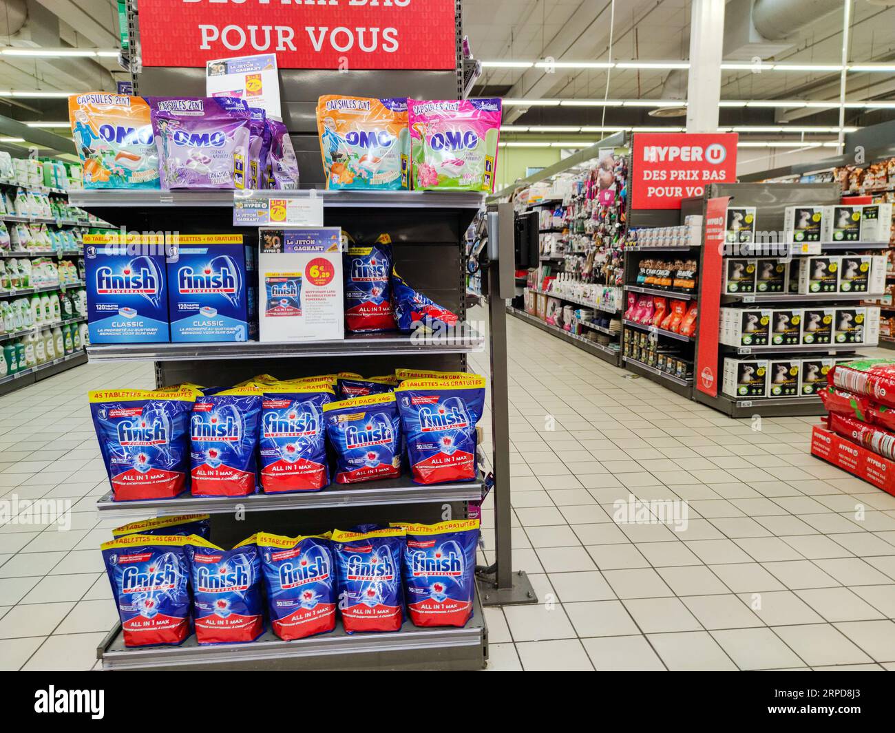 Promotional end cap hi-res stock photography and images - Alamy