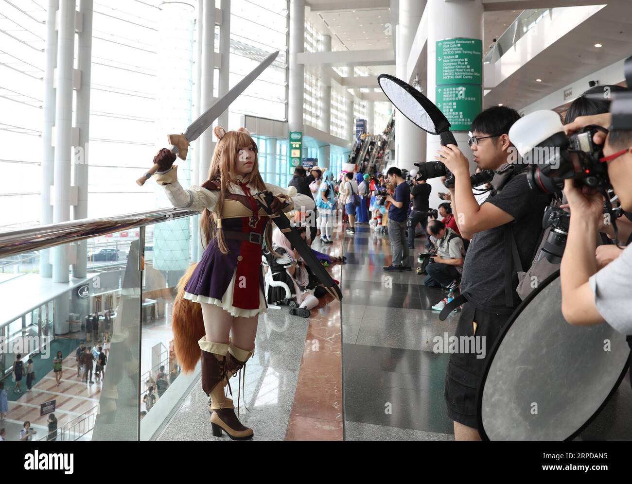 Cosplayer cosplayer china hi-res stock photography and images - Alamy