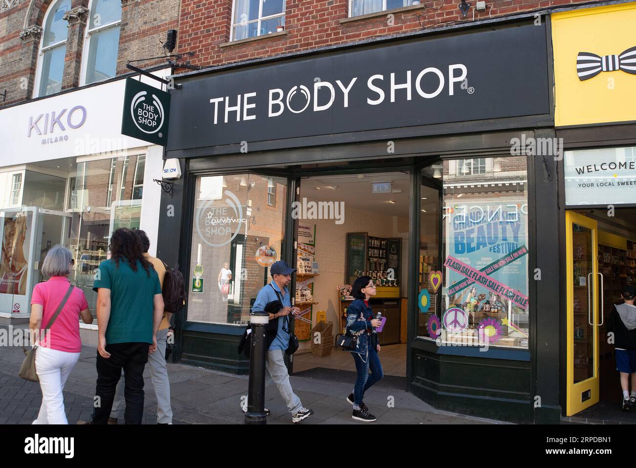 Non gender specific range hi-res stock photography and images - Alamy