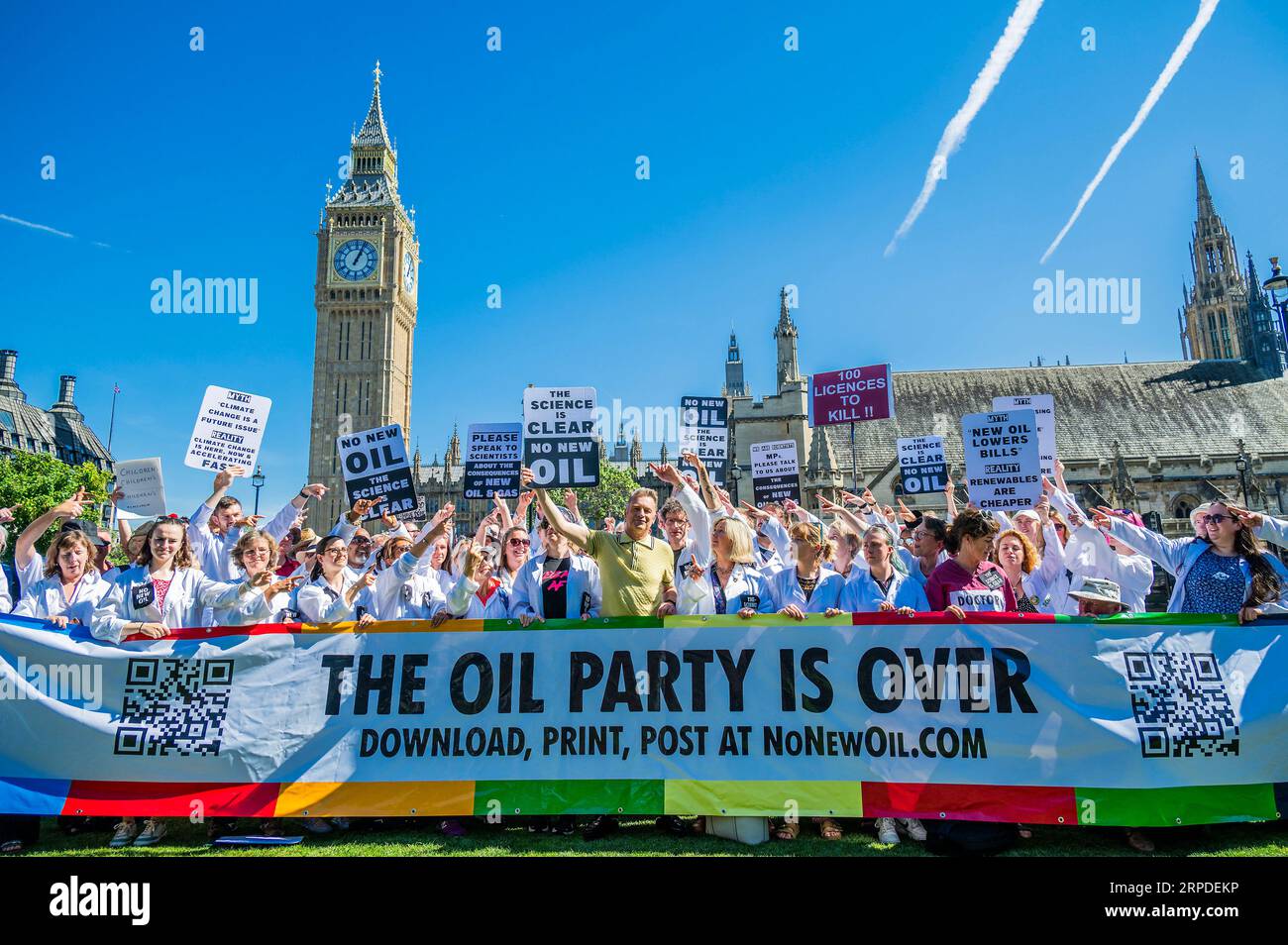 London, UK. 4th Sep, 2023. The Oil party is over - Rally to persuade ...