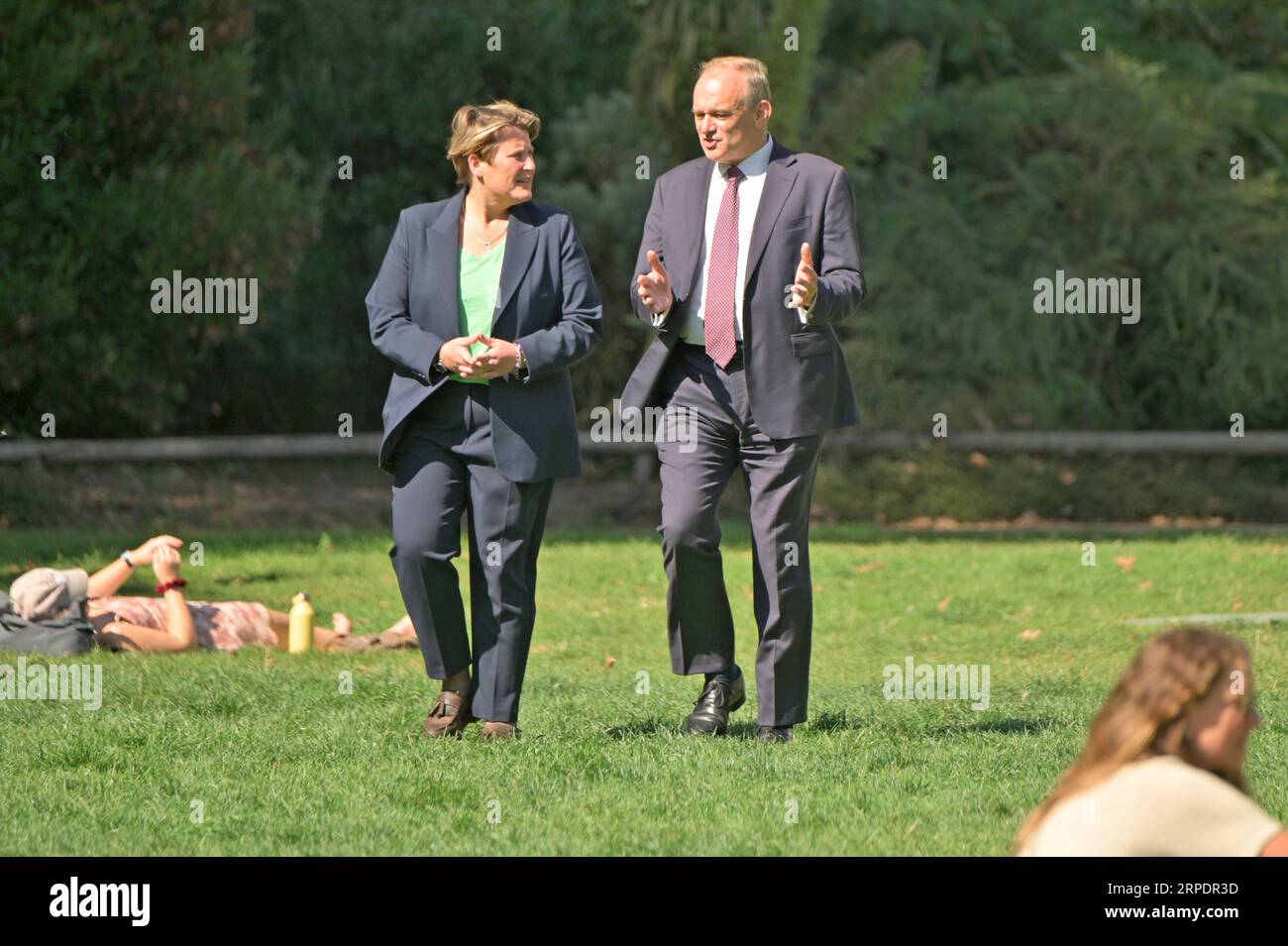 Sarah dyke hi-res stock photography and images - Alamy