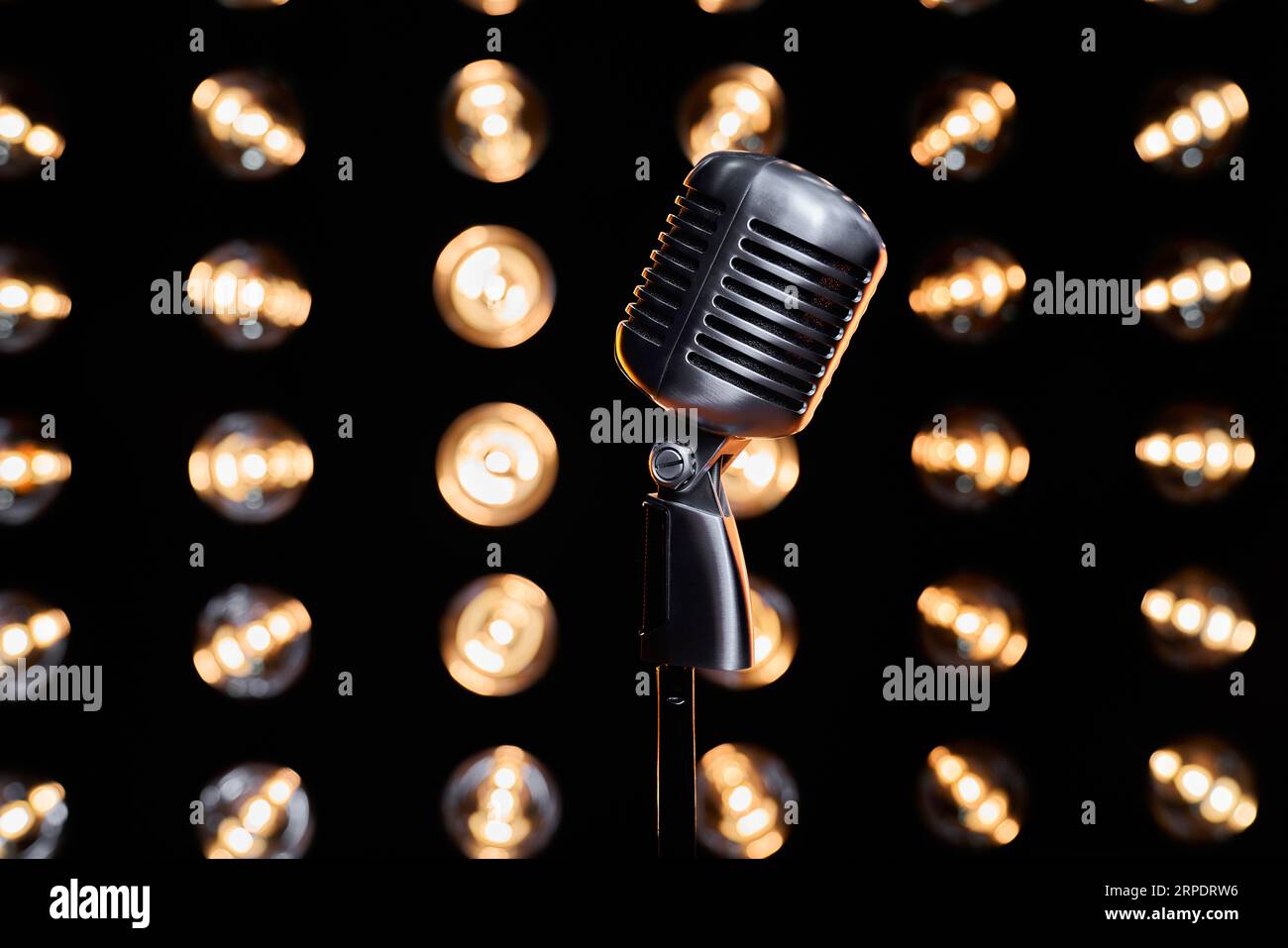 Stage mic hi-res stock photography and images - Alamy