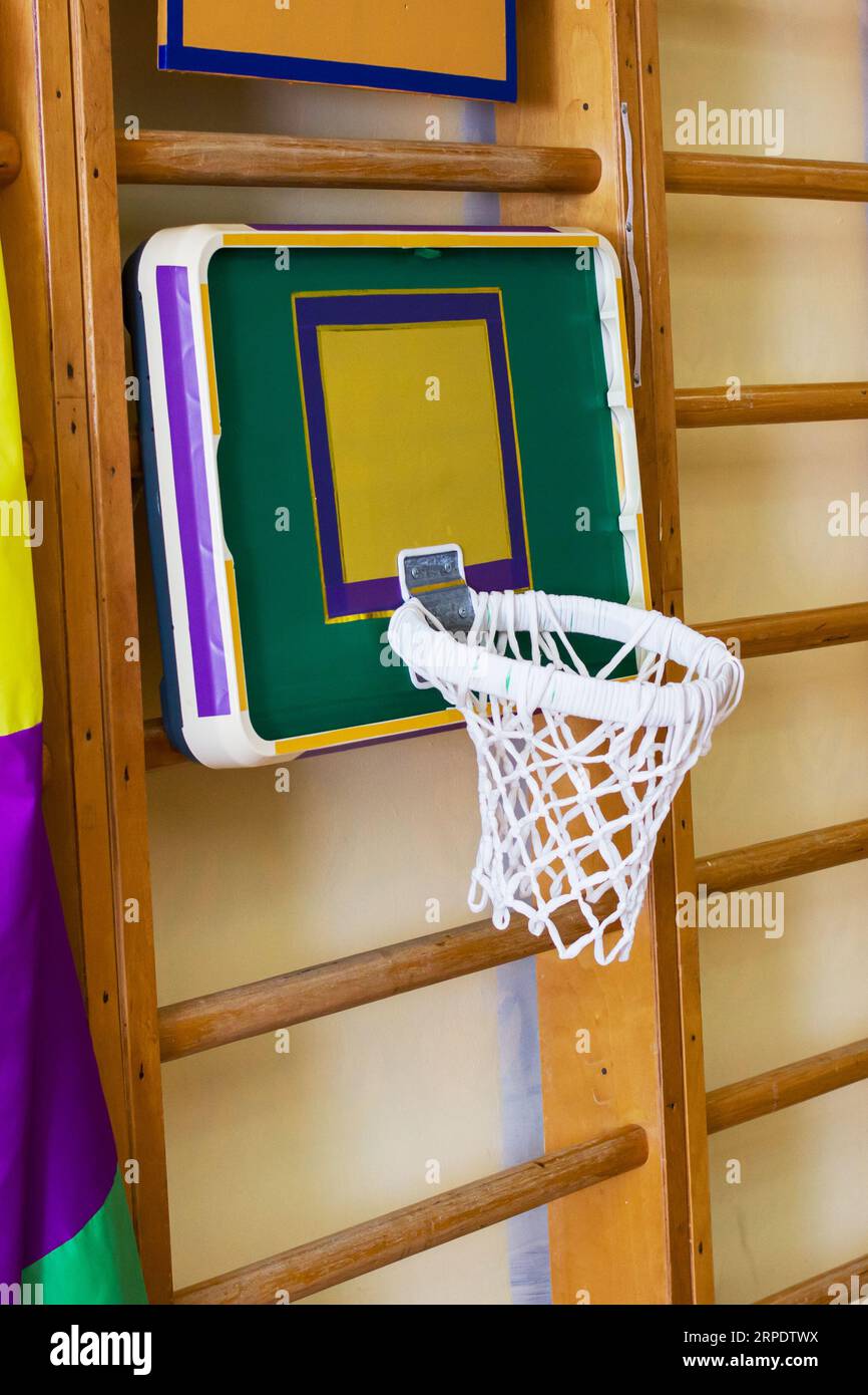 Childrens basket ball hi-res stock photography and images - Alamy