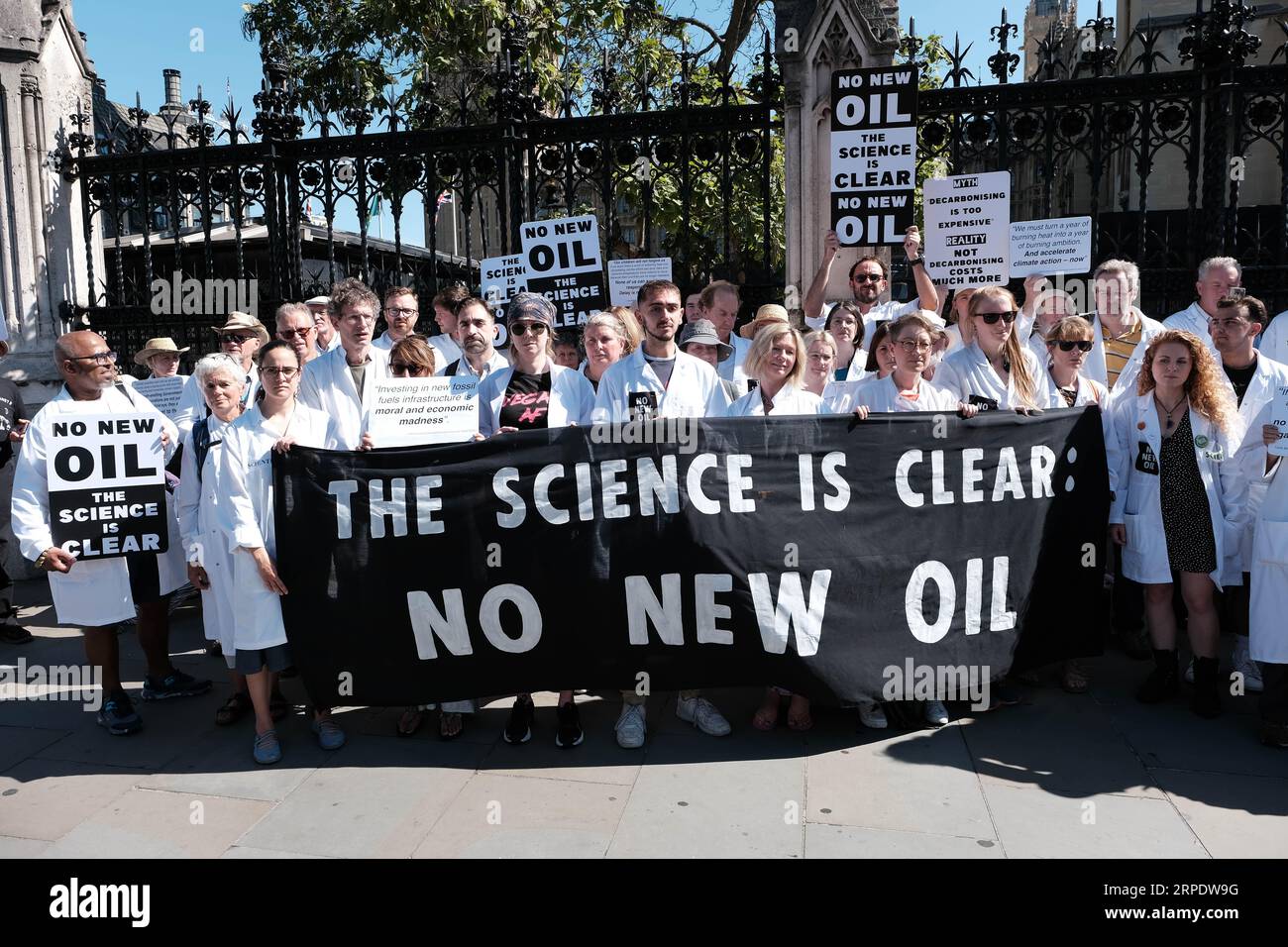 Decarbonisation net zero 2050 hi-res stock photography and images - Alamy