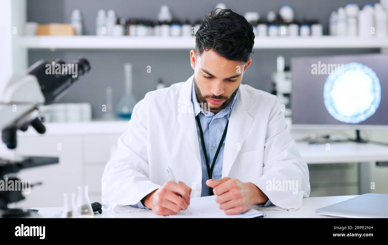 Futuristic clinical science lab hi-res stock photography and images - Alamy