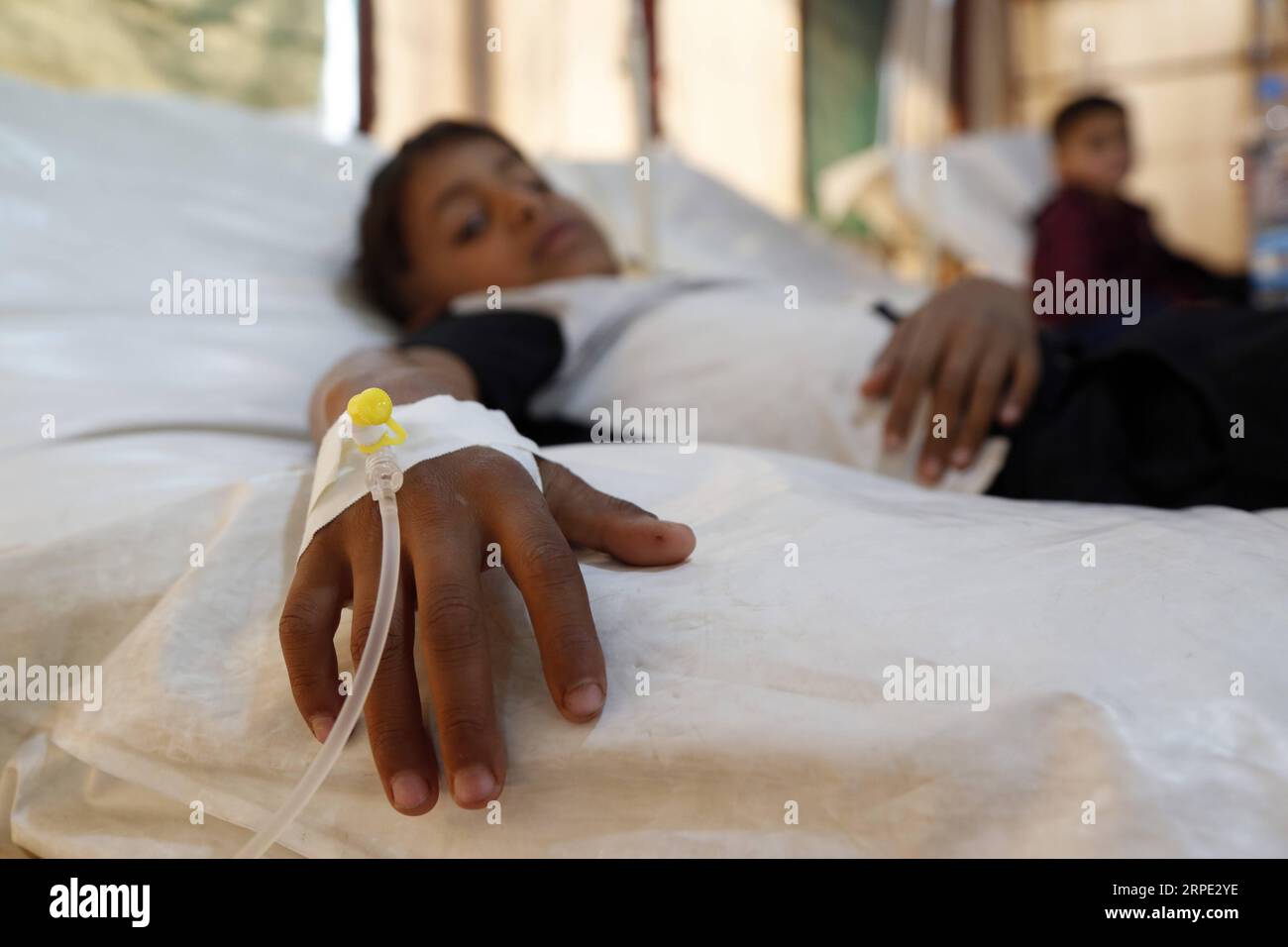 (190812) -- SANAA, Aug. 12, 2019 -- A cholera-infected child receives ...