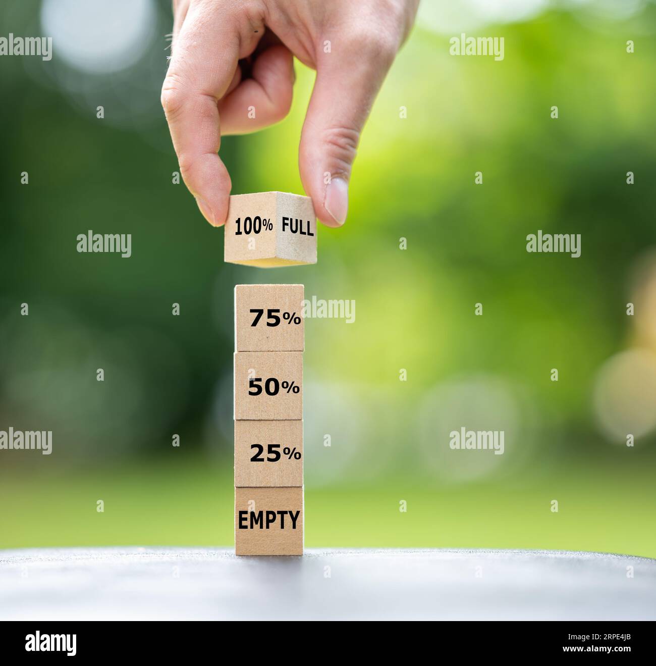 50 percent capacity hi-res stock photography and images - Alamy
