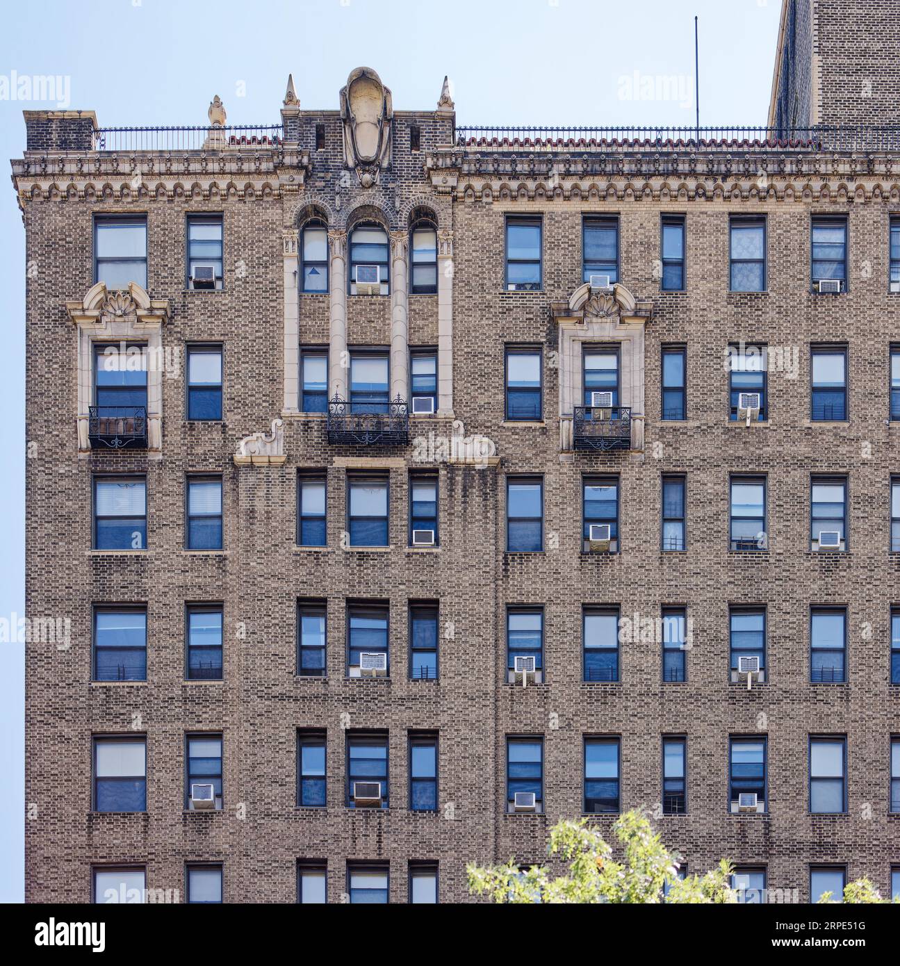 Upper West Side: Emery Roth designed – and lived in – Walter Arms, a ...