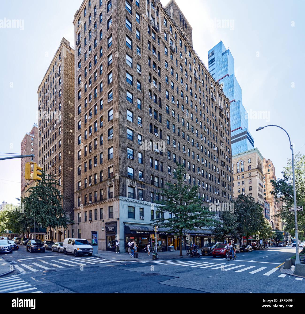 Upper West Side: Emery Roth designed – and lived in – Walter Arms, a ...