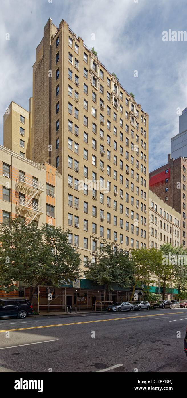 Upper West Side: Emery Roth designed this brick-and-terra cotta ...