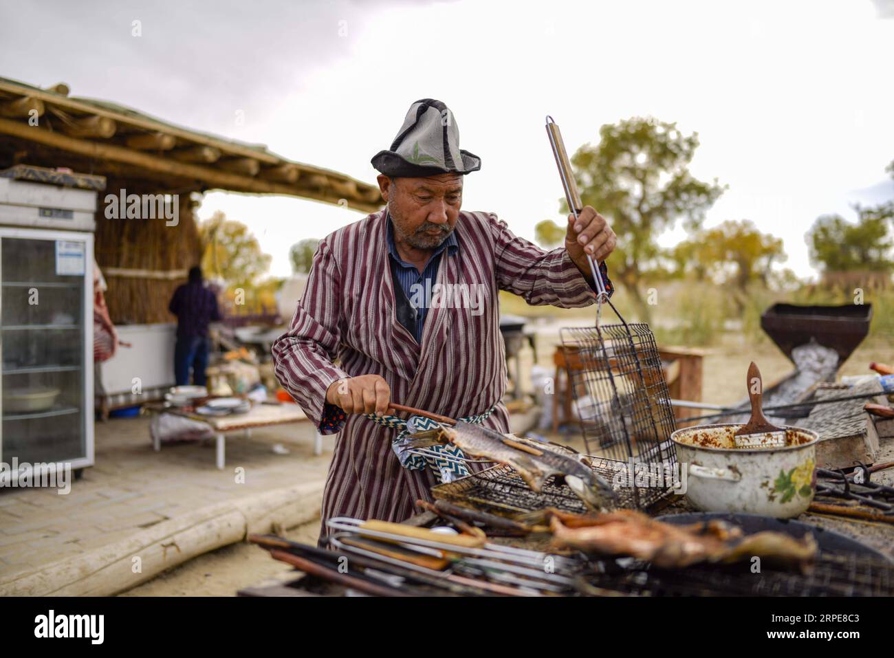China xinjiang yuli lop hi-res stock photography and images - Alamy
