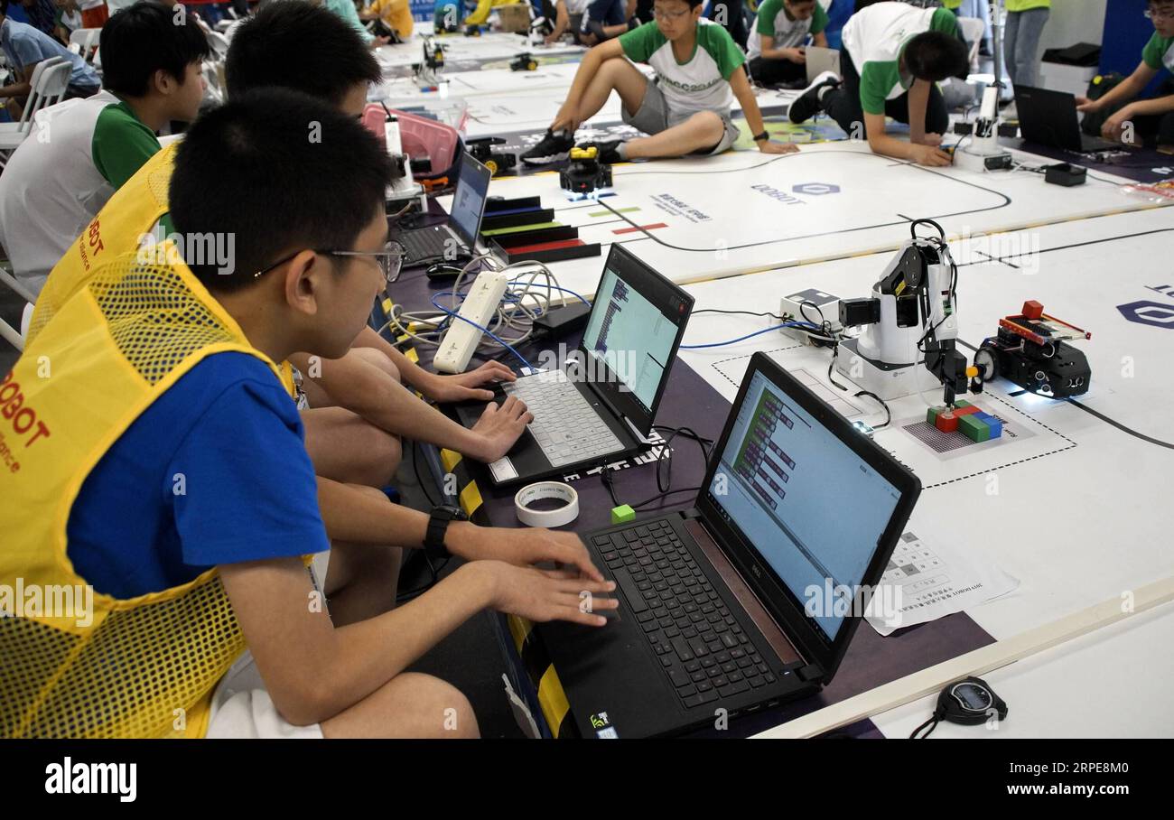 (190821) -- BEIJING, Aug. 21, 2019 -- Contestants compete at the World ...