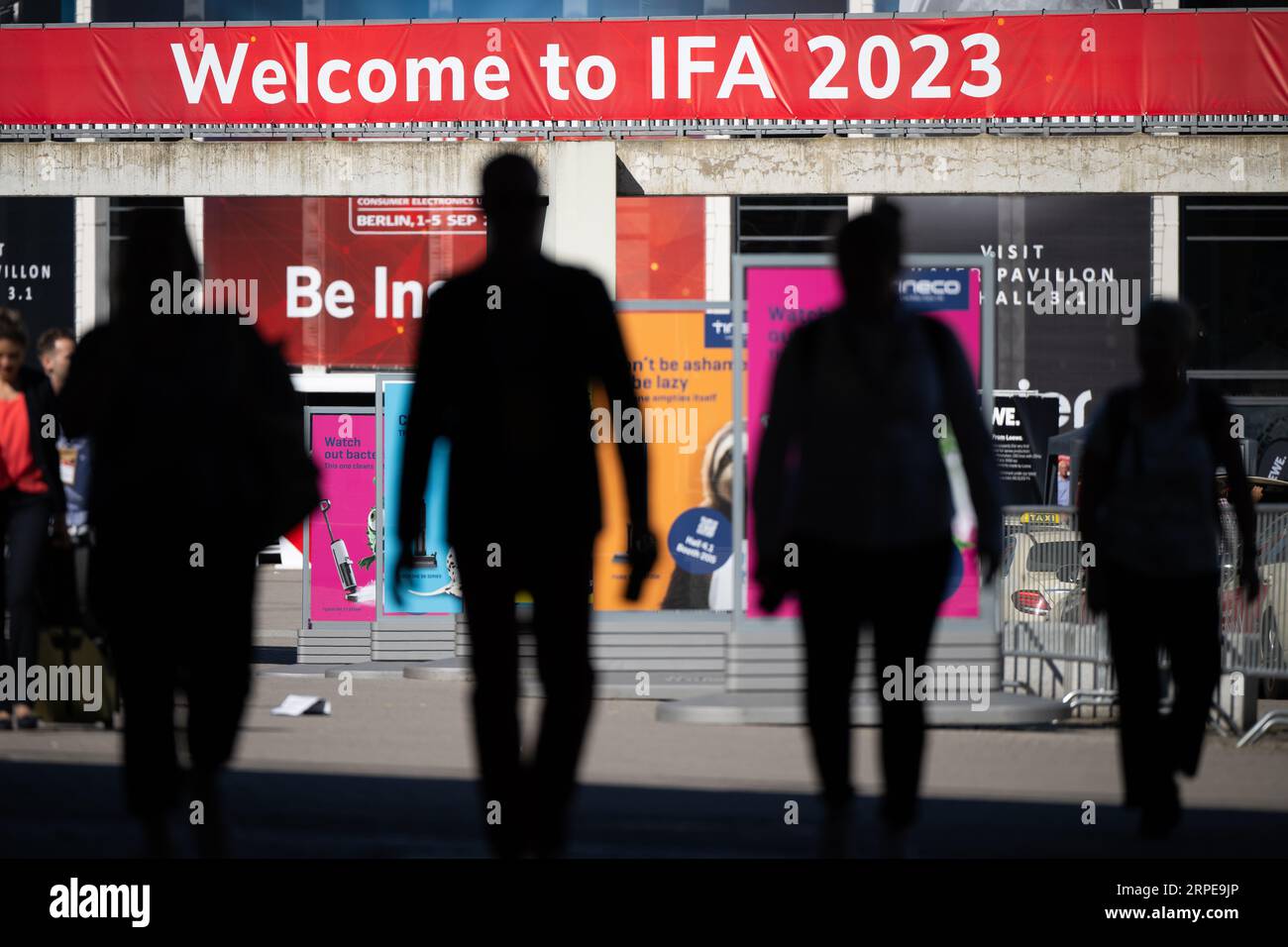 Ifa sign hi-res stock photography and images - Alamy