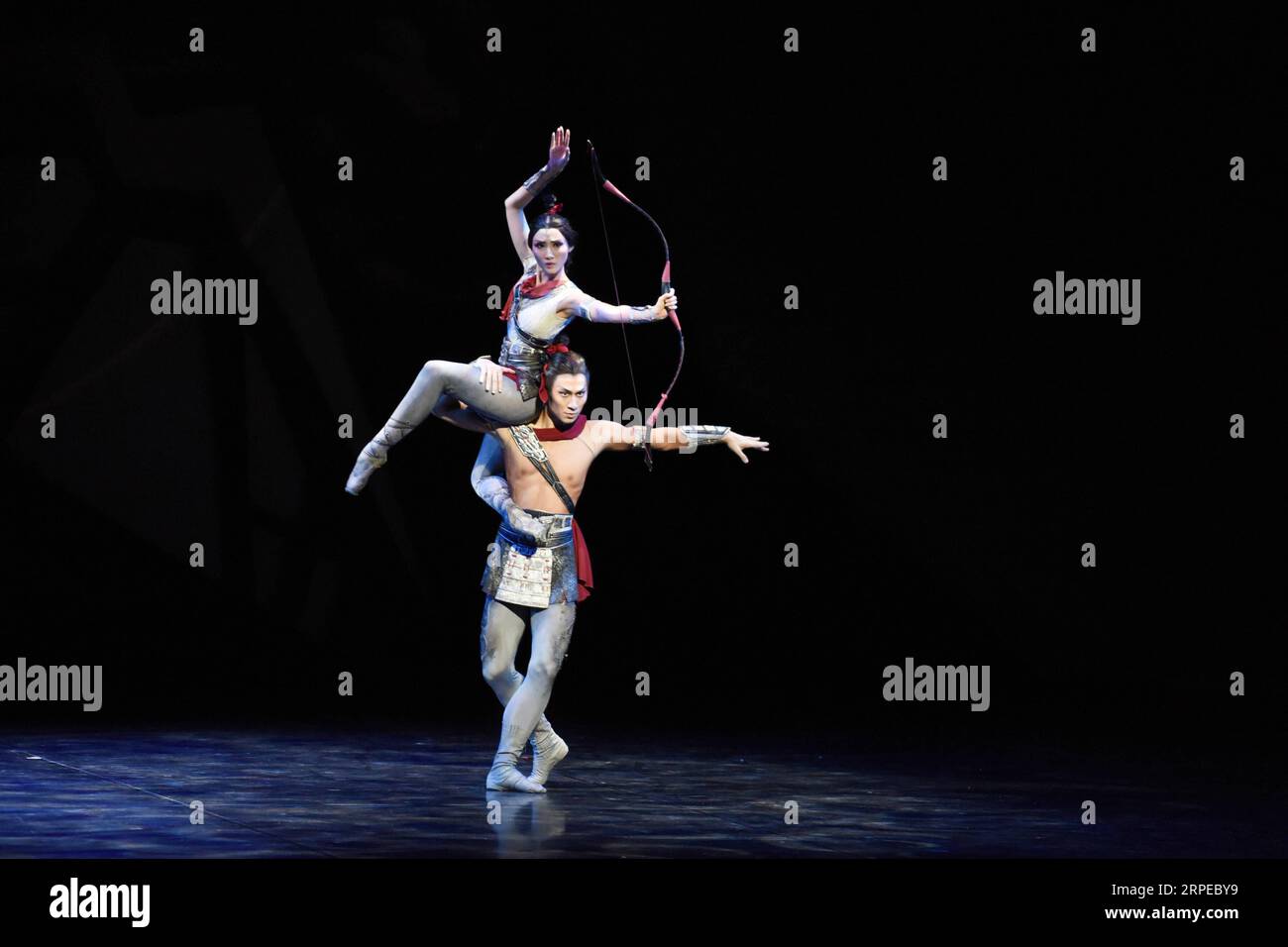 New ballet ensemble hi-res stock photography and images - Alamy