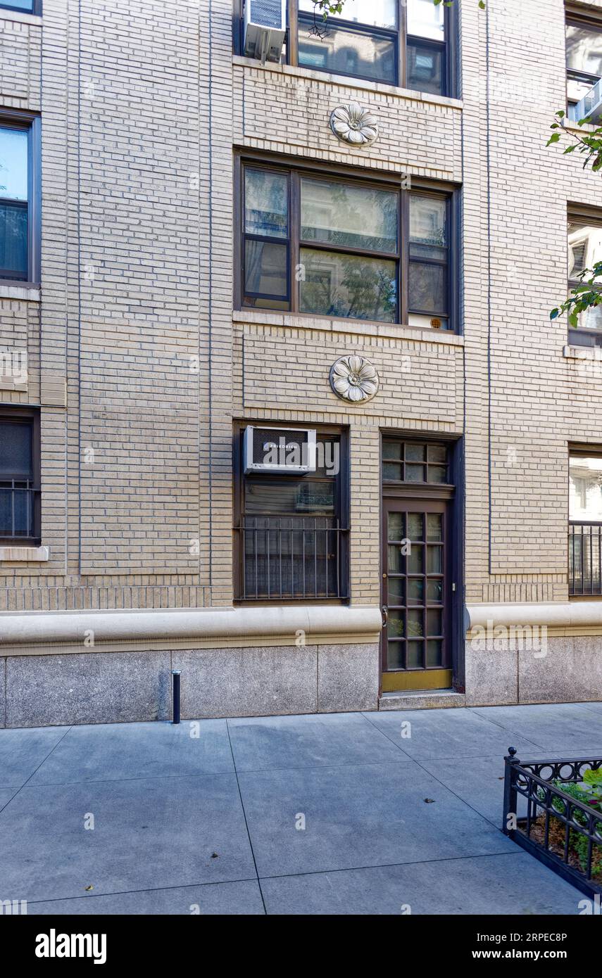 Upper West Side: Emery Roth designed 186 Riverside Drive in neo ...