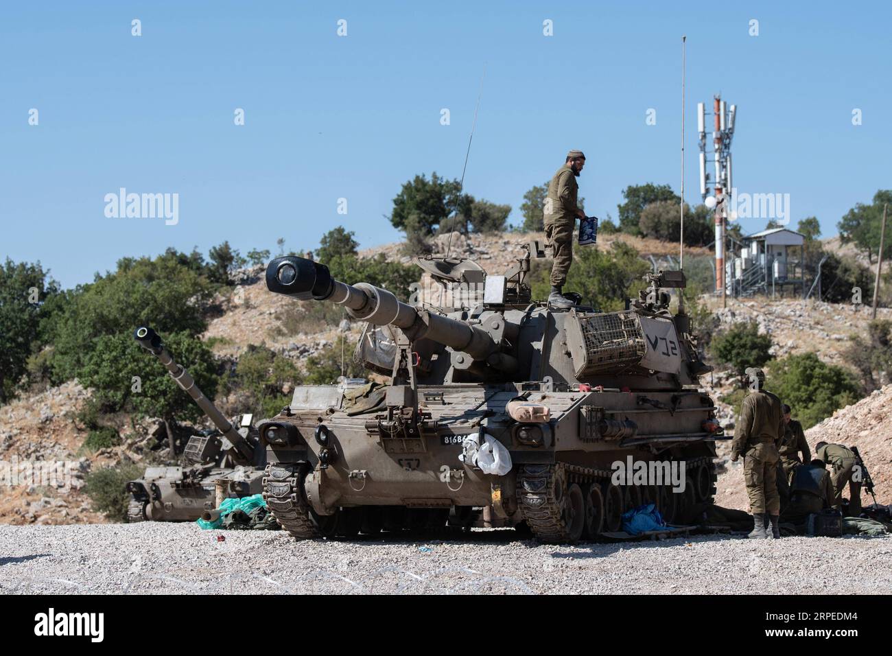 Quds force hi-res stock photography and images - Alamy