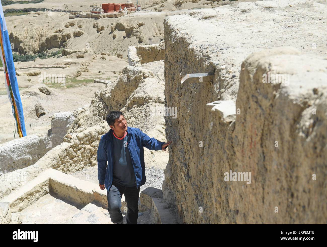 Tibet farming century hi-res stock photography and images - Alamy