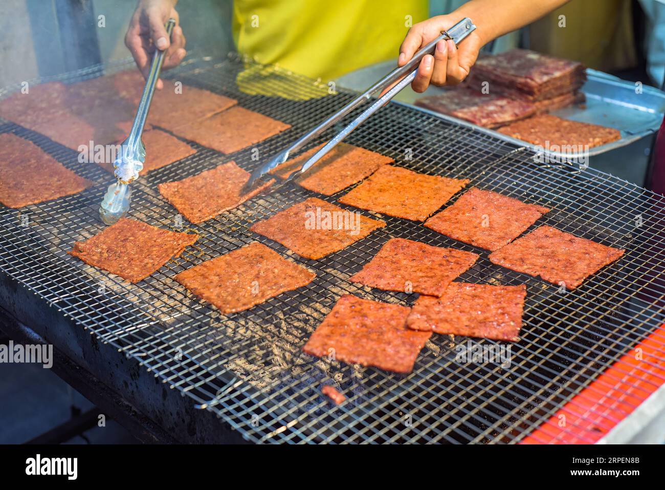 Meat street food close up hi-res stock photography and images - Alamy