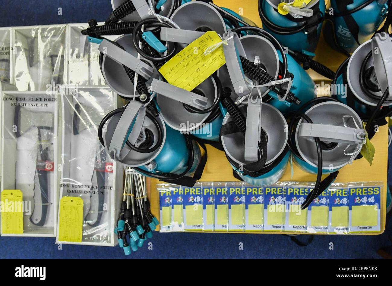 Offnsiveweapons hi-res stock photography and images - Alamy