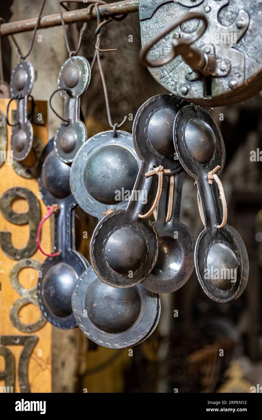 Morocco - Marrakech - UNESCO World Heritage - Gnawa tradtional qraqeb ...