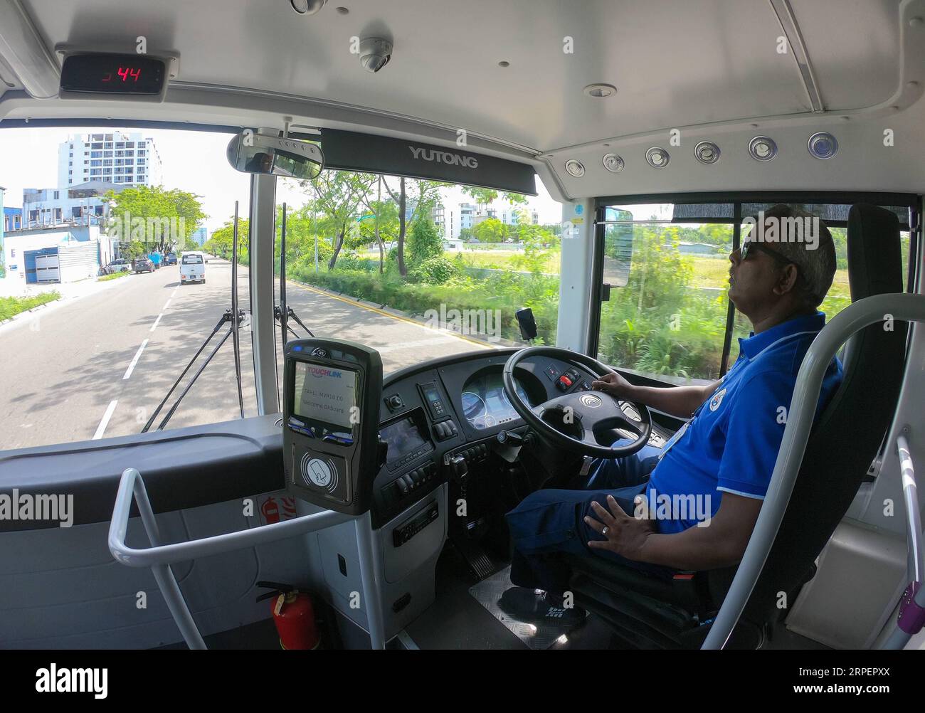 (190903) -- MALE, Sept. 3, 2019 -- A driver rides a bus on the China ...