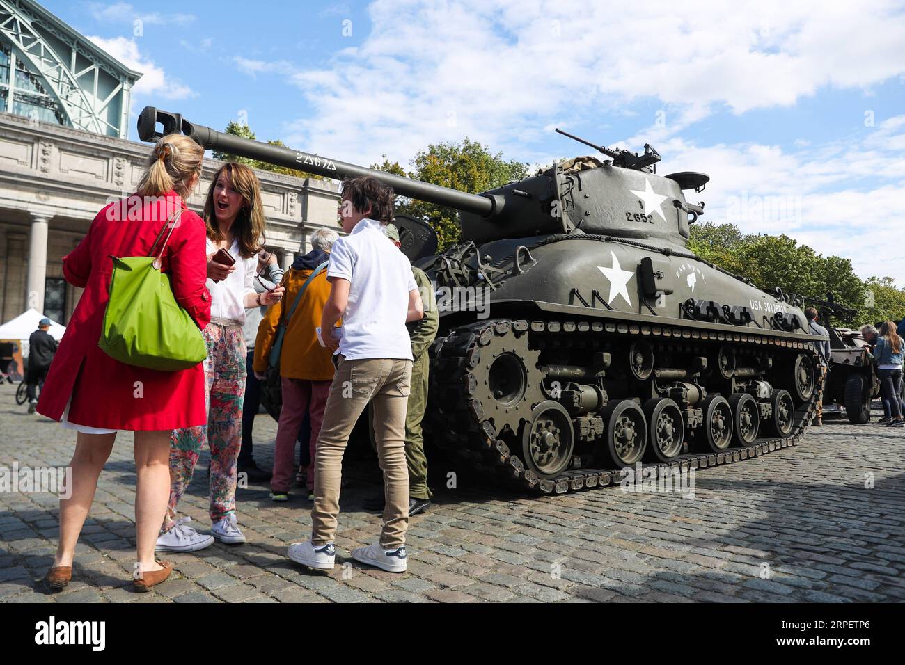 Liberation of brussels 1944 hi-res stock photography and images - Alamy