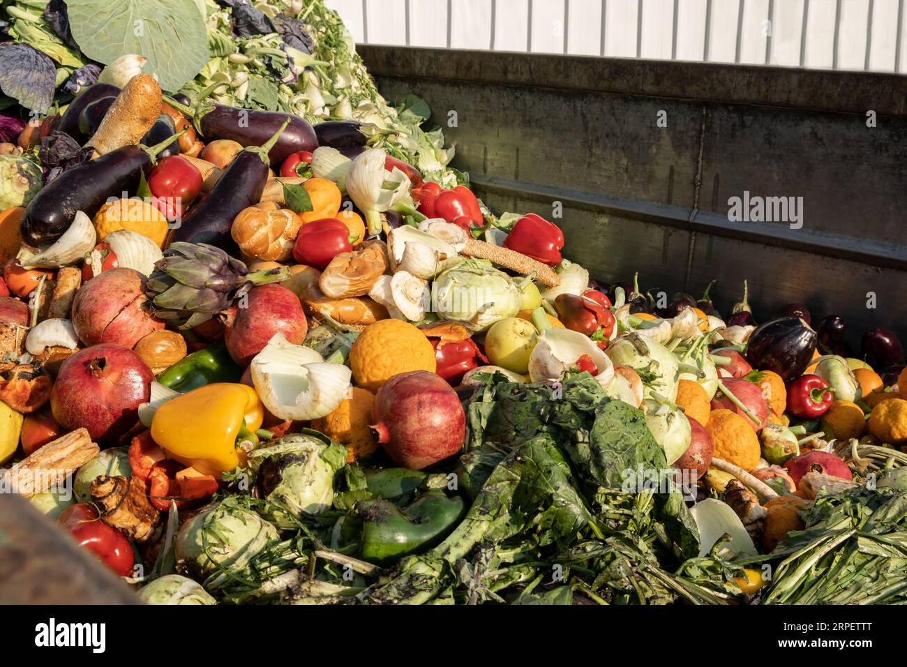 Biowaste garbage can hi-res stock photography and images - Alamy