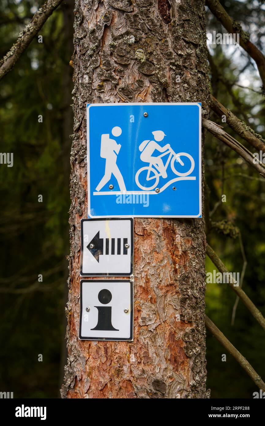 Hike a bike hi-res stock photography and images - Alamy